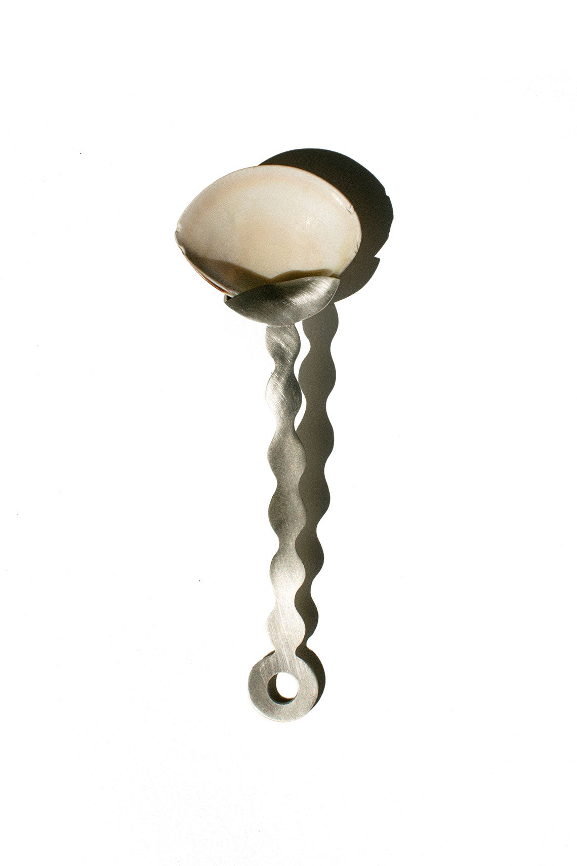 La Ma R - Silver Squiggle Shell Spoon – BONA DRAG